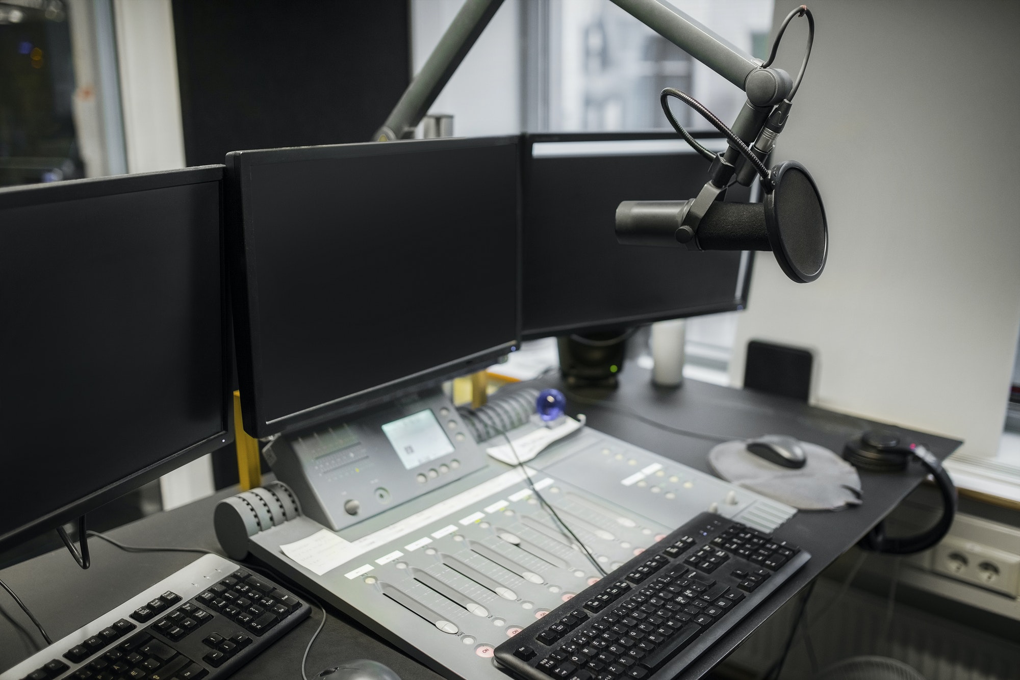 Talk Ten Tuesdays Hosting Milestone 500th Broadcast – RACmonitor